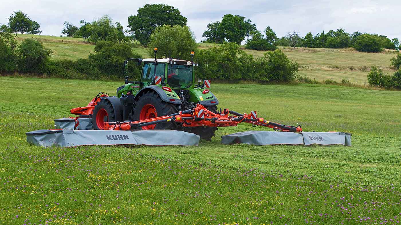 GMD 15030 : la faucheuse portée la plus large du marché | KUHN